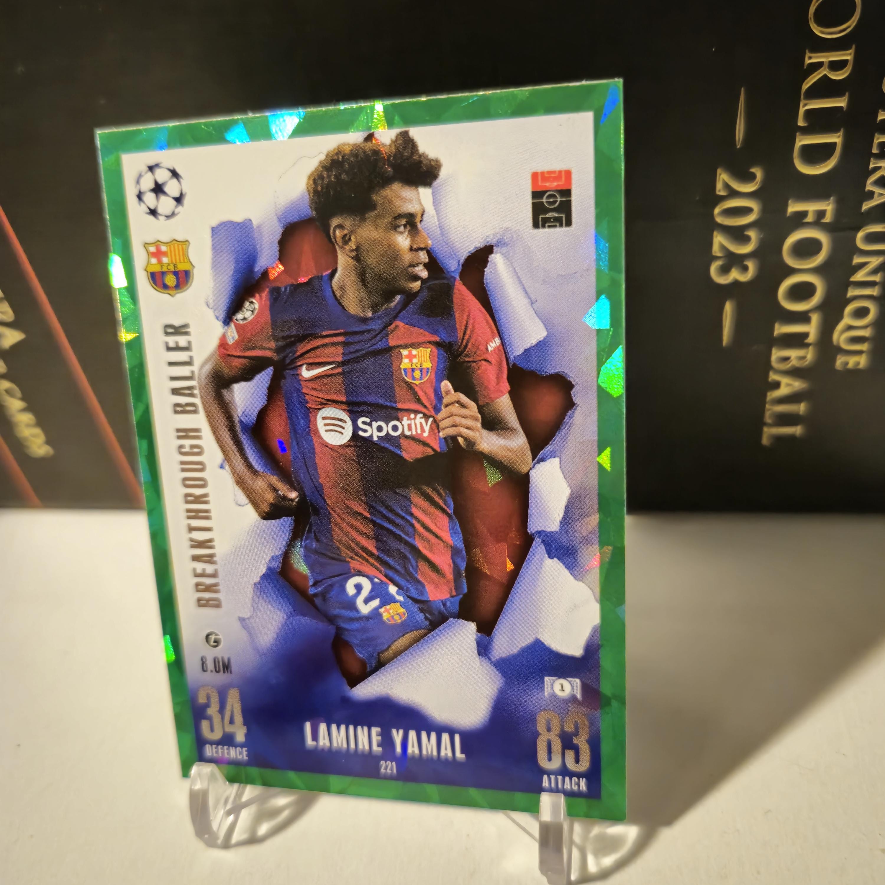 Lamine Yamal RC Emerald "breakthrough Baller" Toppsmatch Attax 23/24 ...