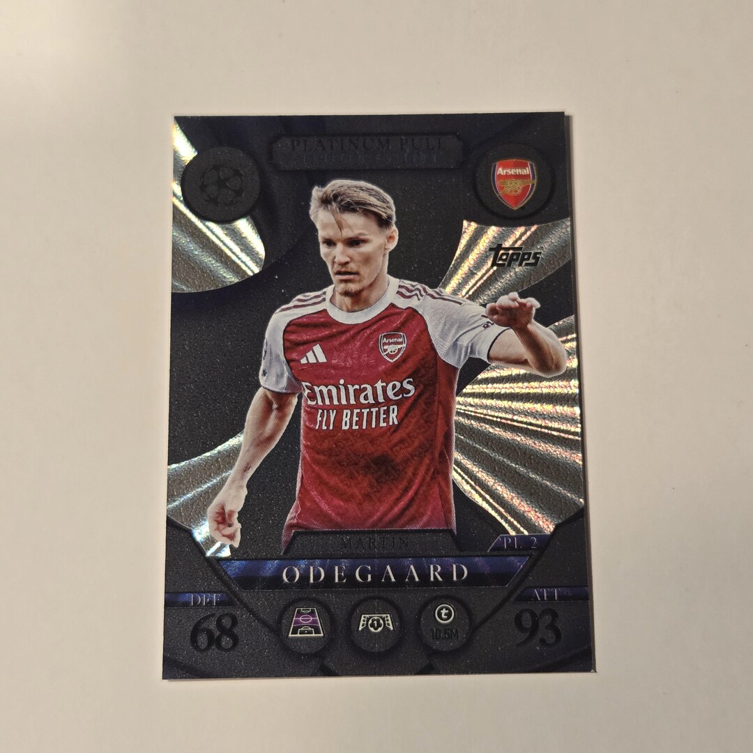 Martin Odegaard "platinum Pull" Topps Match Attax 25/26. Trading Card ...
