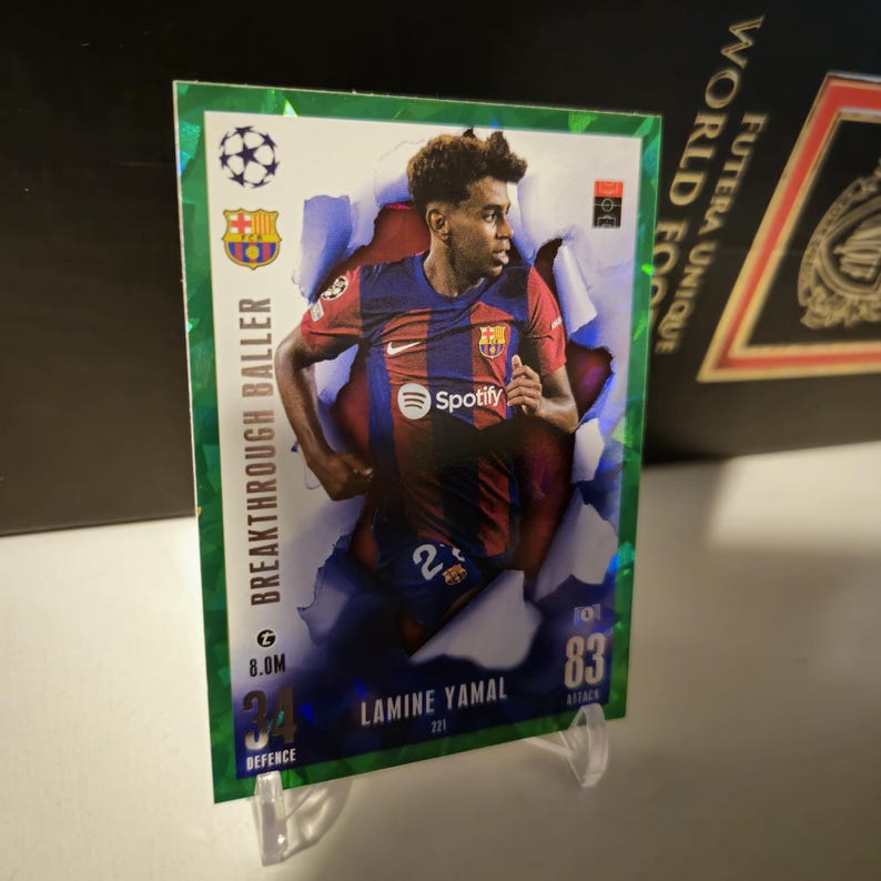Lamine Yamal RC Emerald "breakthrough Baller" Toppsmatch Attax 23/24 ...