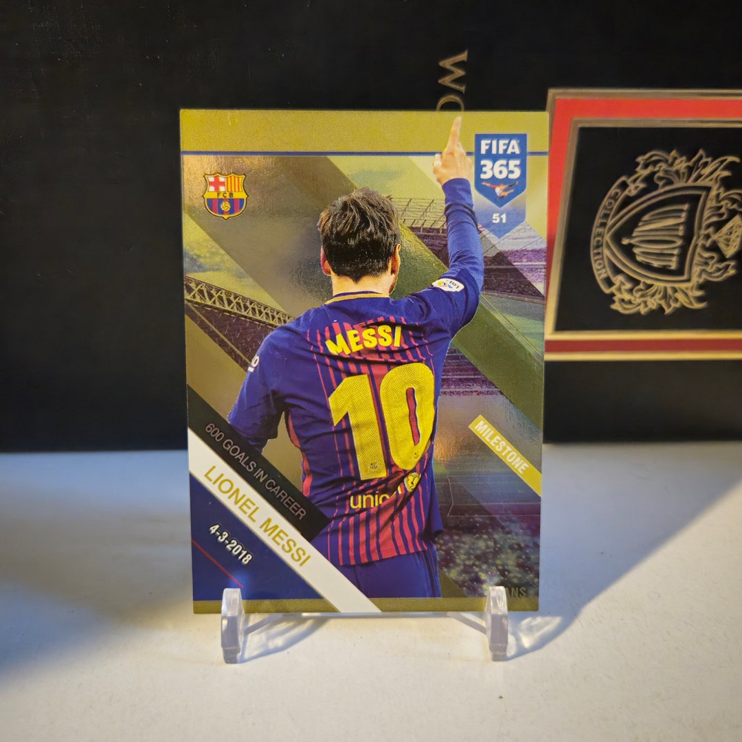 Lionel Messi "milestone" Adrenalyn XL 2019. Soccer Card. Trading Card ...