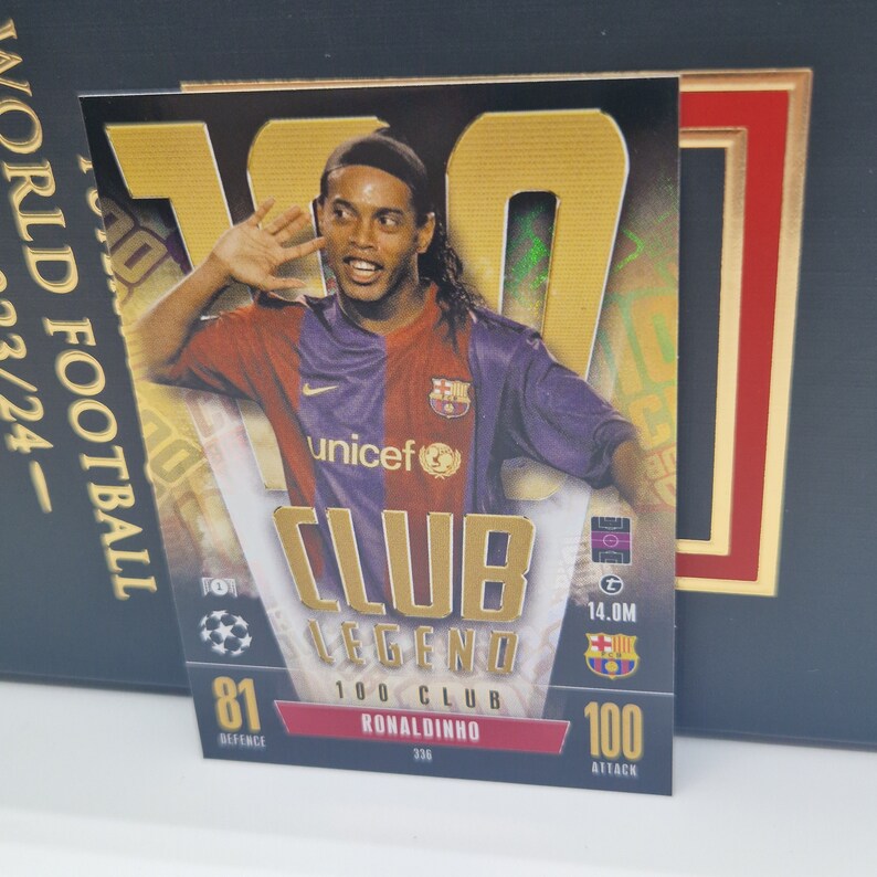 RONALDINHO "100 Club", Topps Match Attax Extra 2024. Soccer Card ...