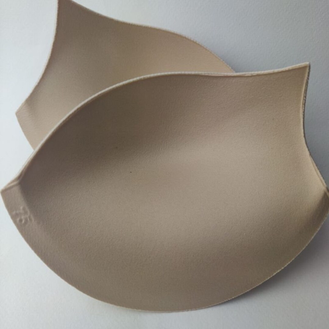 High-quality Lingerie Cups Moderate Push-up Shoulder Strap Ledge Foam ...