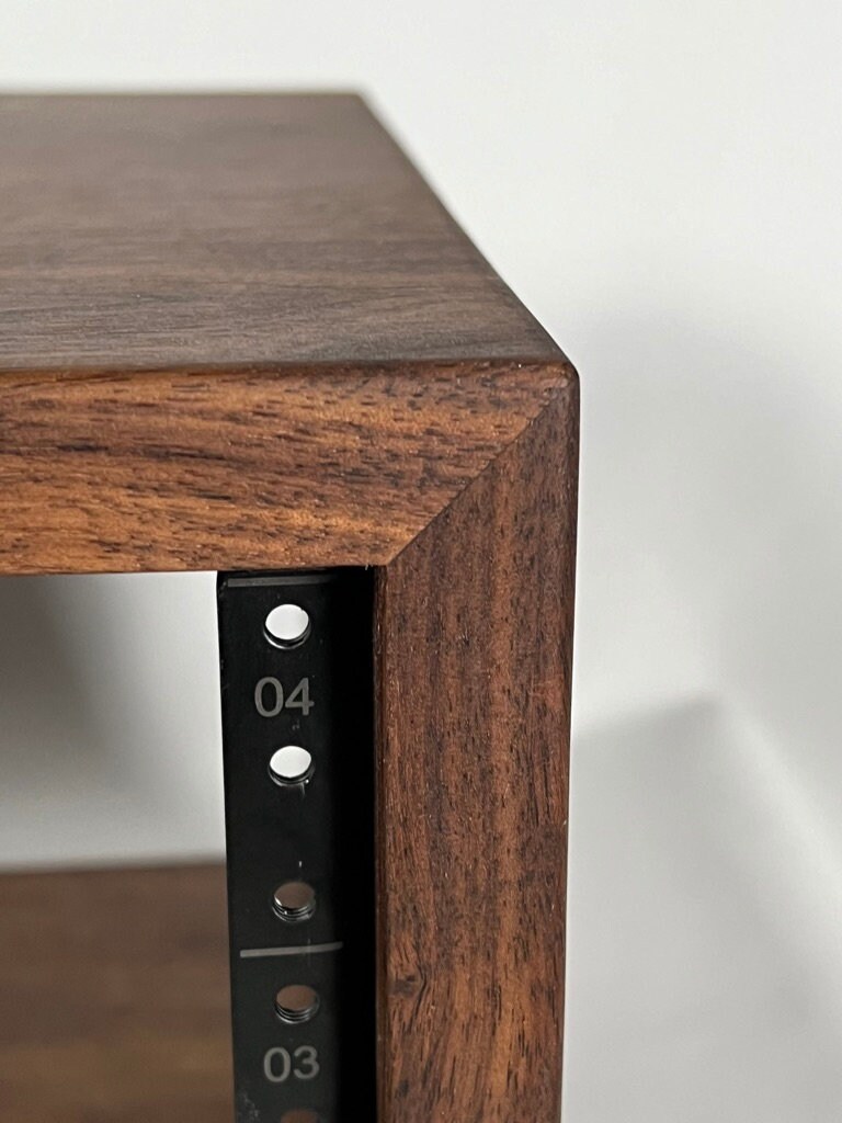 Studio Rack Solid Walnut Audio / Video / Data Gear Rack for 19 Rack ...