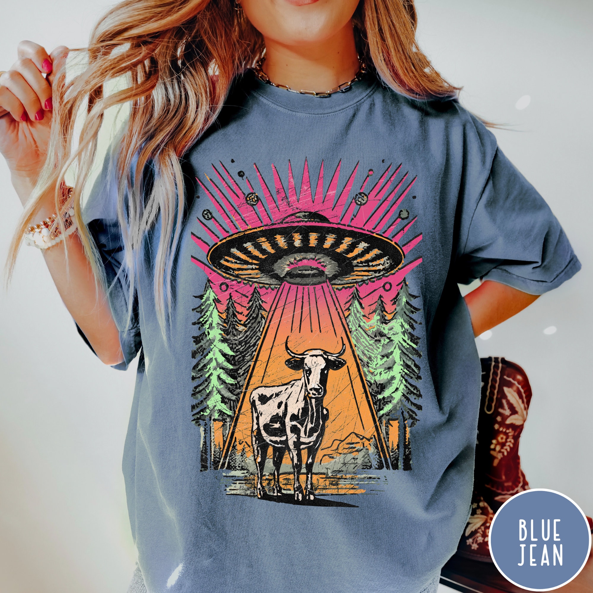 UFO Cow Abduction Shirt, Funny Vintage Retro Graphic Alien Tshirt ...
