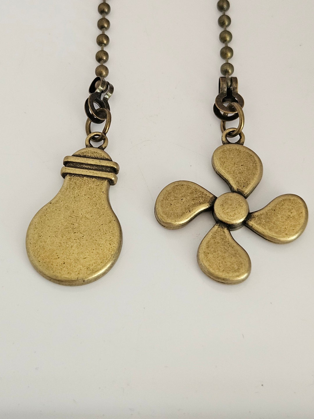 Ceiling Fan Charms Fan and Light Bulb Pendants Vintage Bronze Fan Decor ...