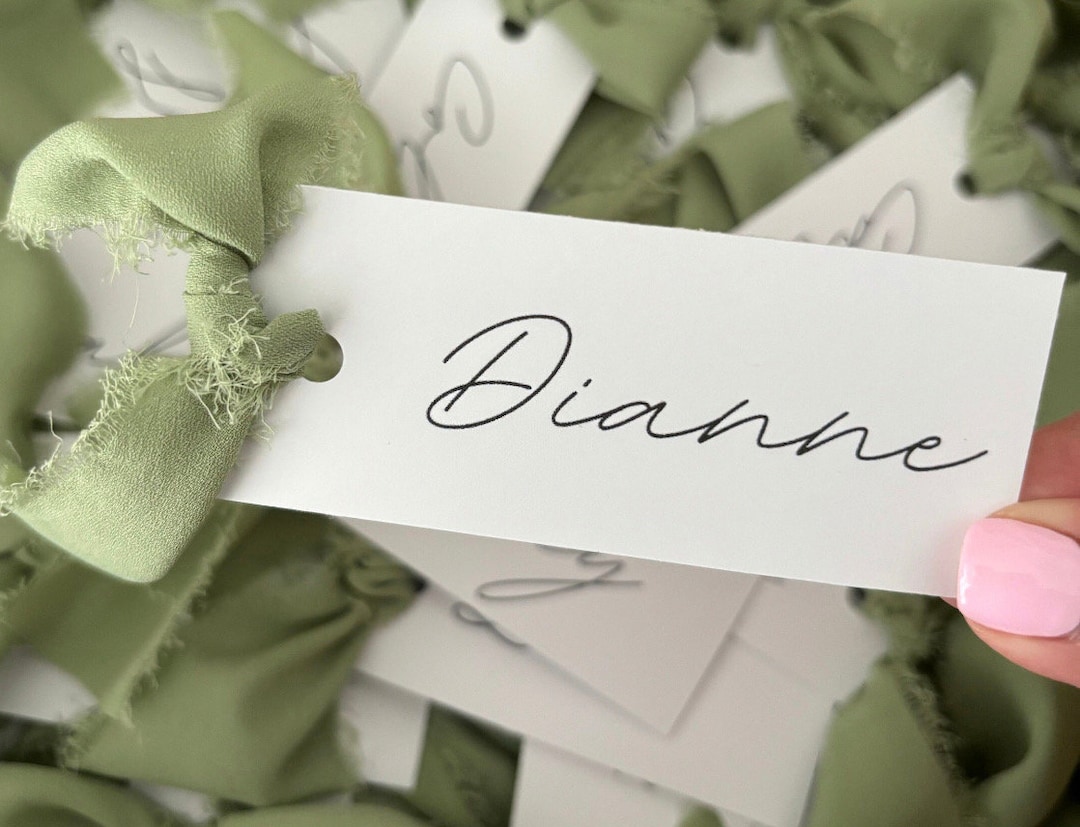 Chiffon Ribbon Place Name Tags | Personalised Wedding Place Cards ...