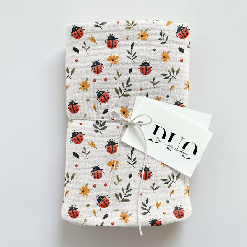 Cute Ladybugs Seamless Pattern, Repeat Tile Surface Pattern, Fabric ...