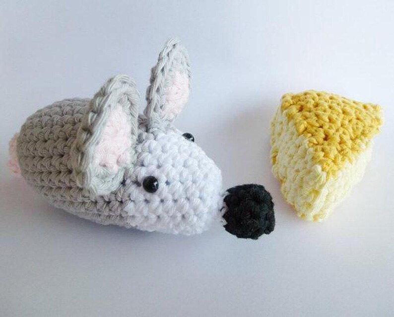 Mouse and Cheese Tiny Crochet Mouse Amigurumi Mouse Miniature Grey Mice ...