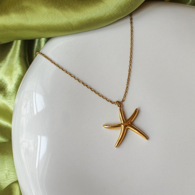 Starfish Necklace - Etsy
