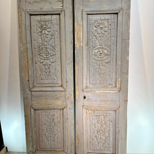 130 Year Old Antique Carved Doors With Floral Design - Etsy