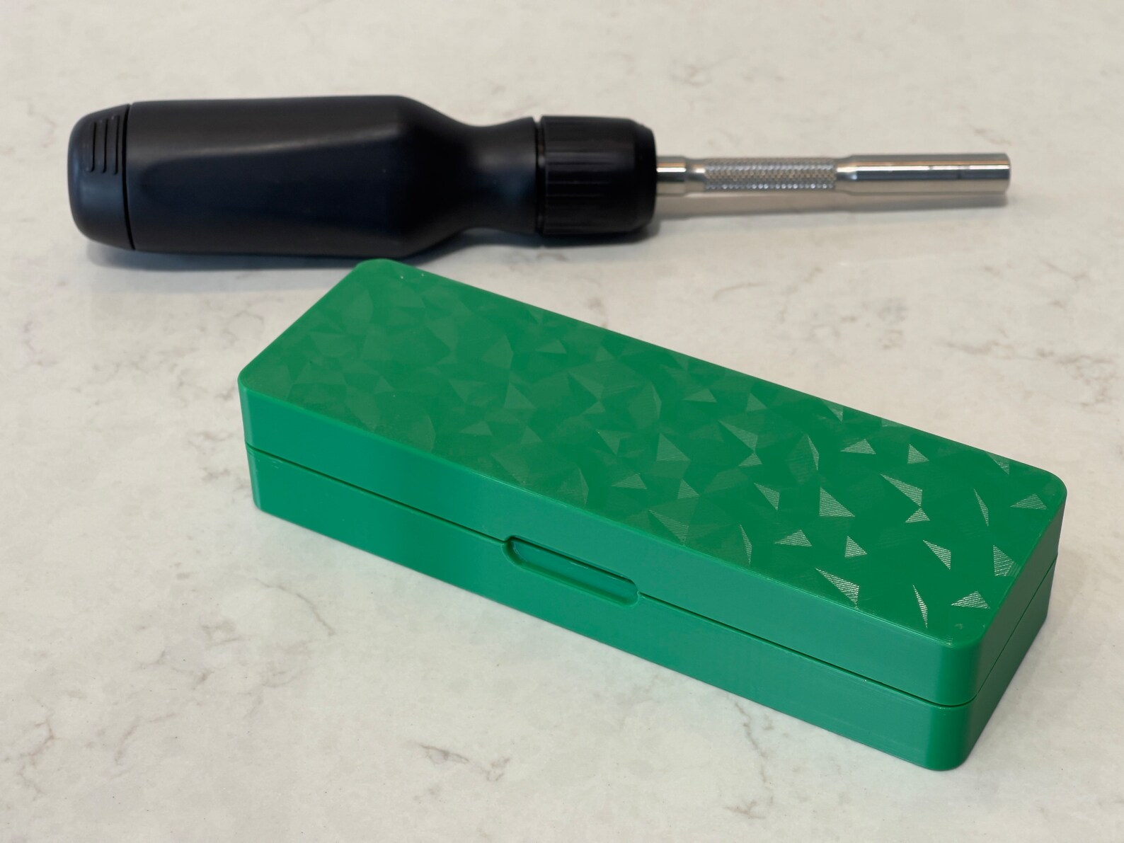 LTT Screwdriver Magnetic Bit Holder Case With Shaft Extension - Europe ...