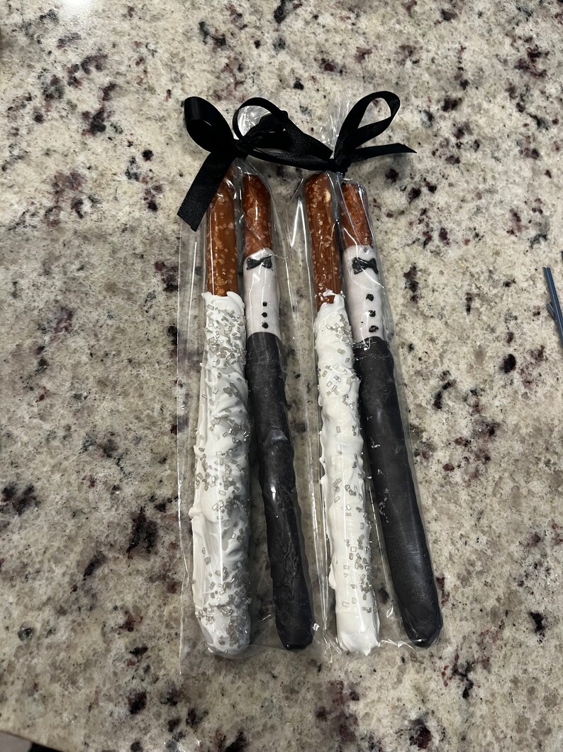 Bride & Groom Pretzel Rods - Etsy