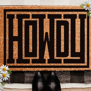 Howdy Doormat, Western Door Mat, Housewarming Gift, Welcome Mat, Texas ...