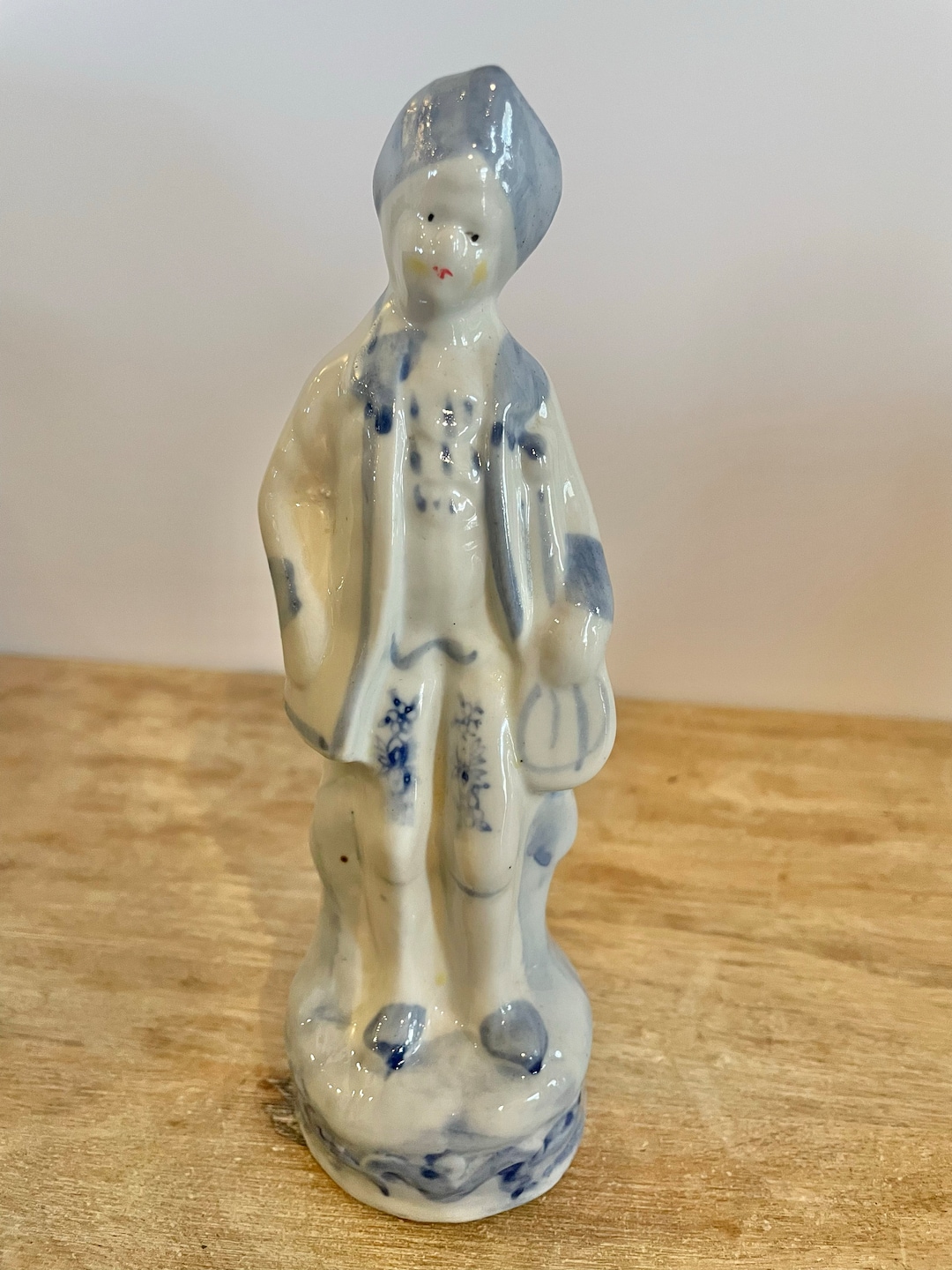 VINTAGE I Porcelain Blue and White Colonial Boy I Porcelain Cobalt Blue ...