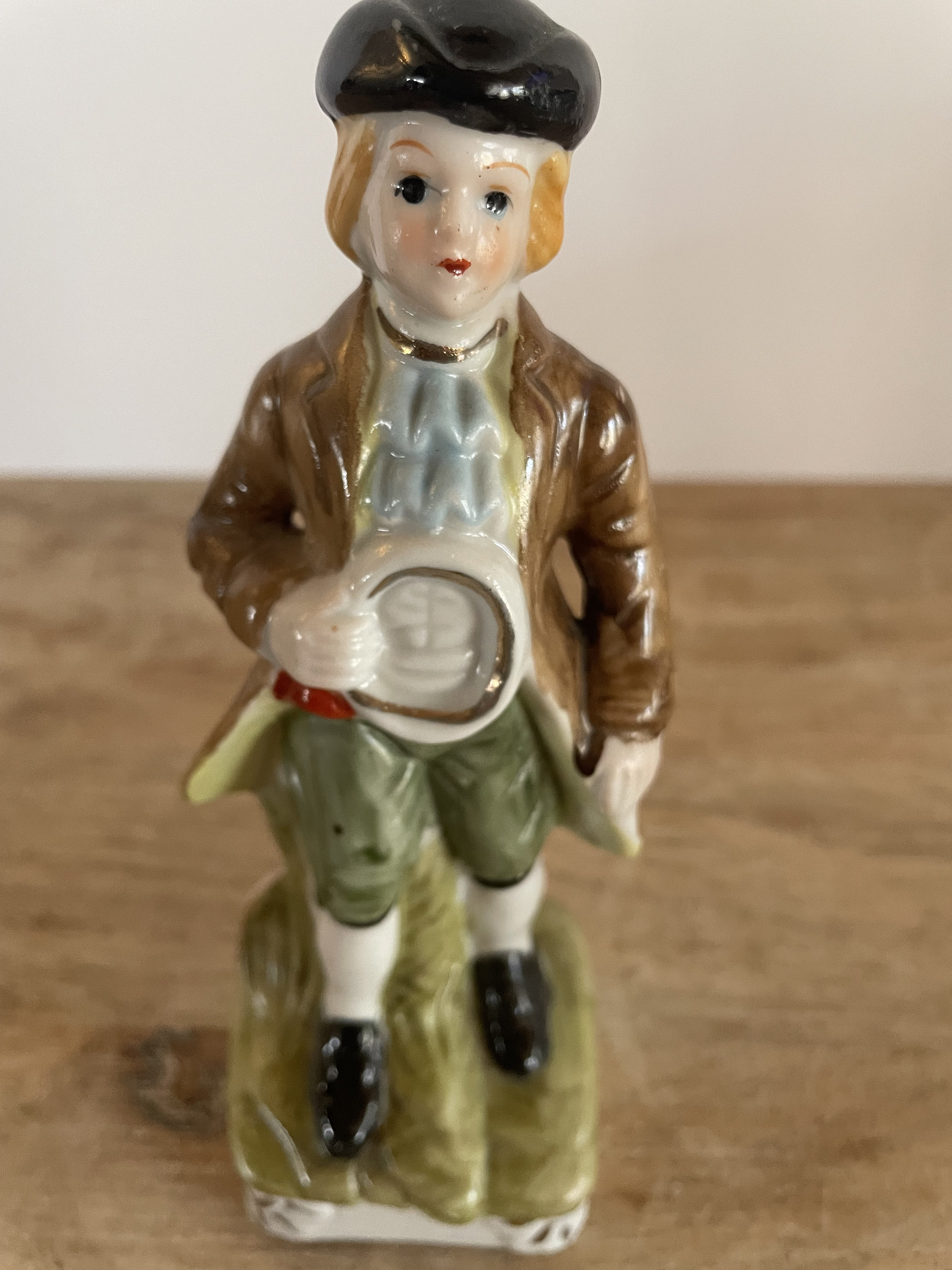 Vintage Colonial Porcelain Man, Porcelain Collectibles, Colonial ...