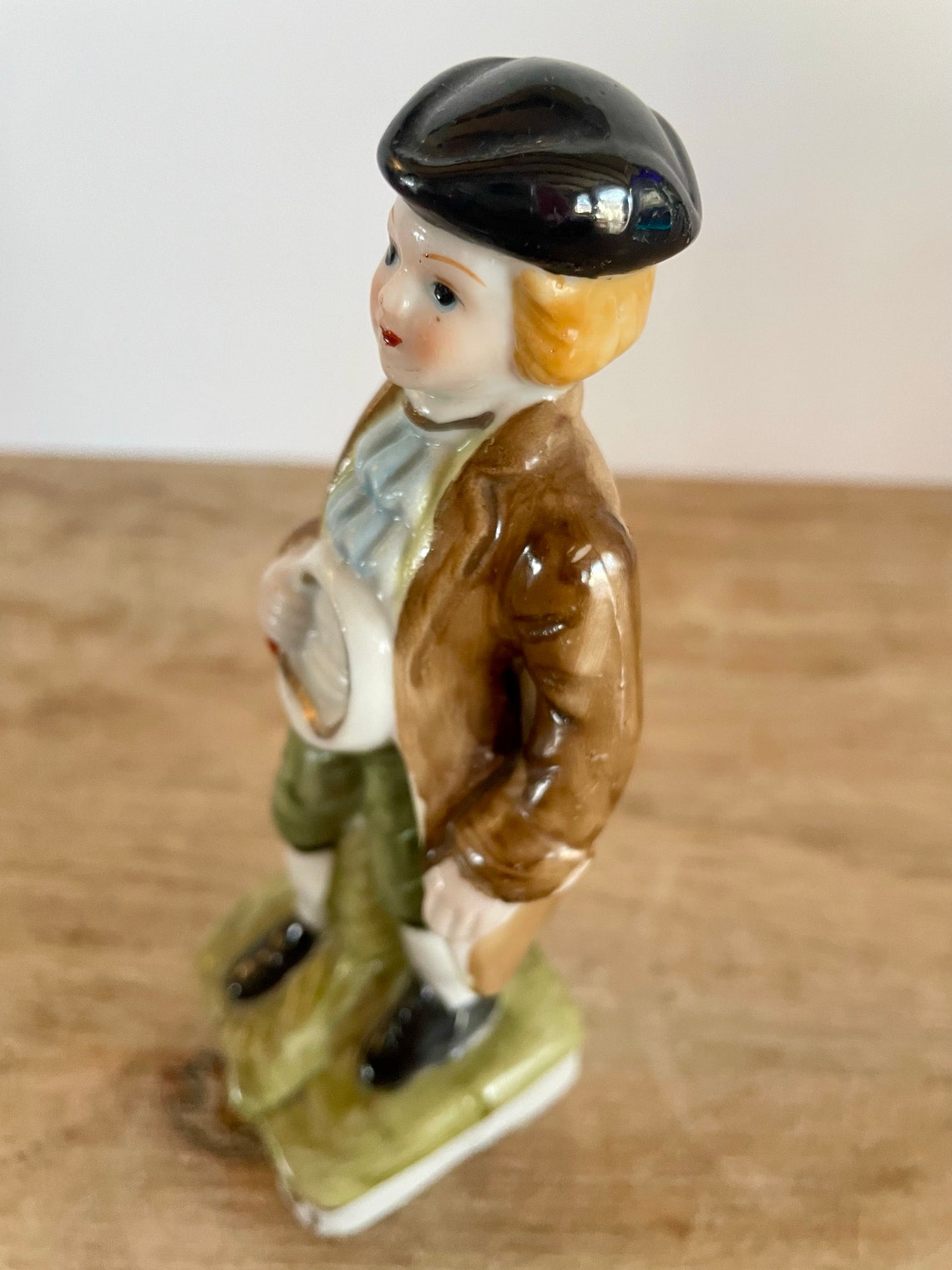 Vintage Colonial Porcelain Man, Porcelain Collectibles, Colonial ...