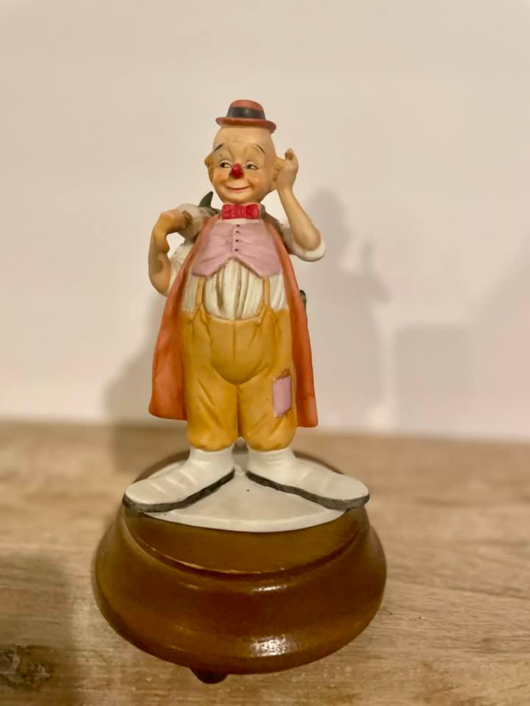 VIINTAGE I Porcelain Clown Music Box I Send in the Clowns Music Box I ...