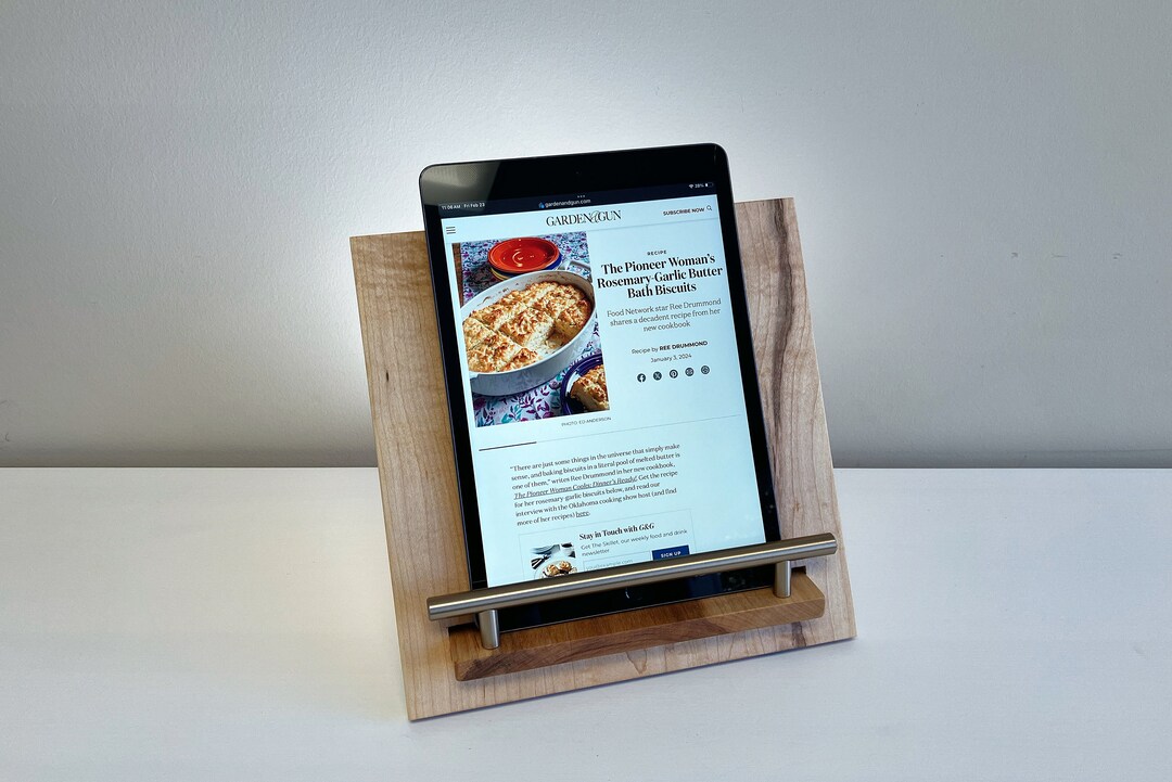 Natural Maple Cookbook and iPad Stand - Etsy