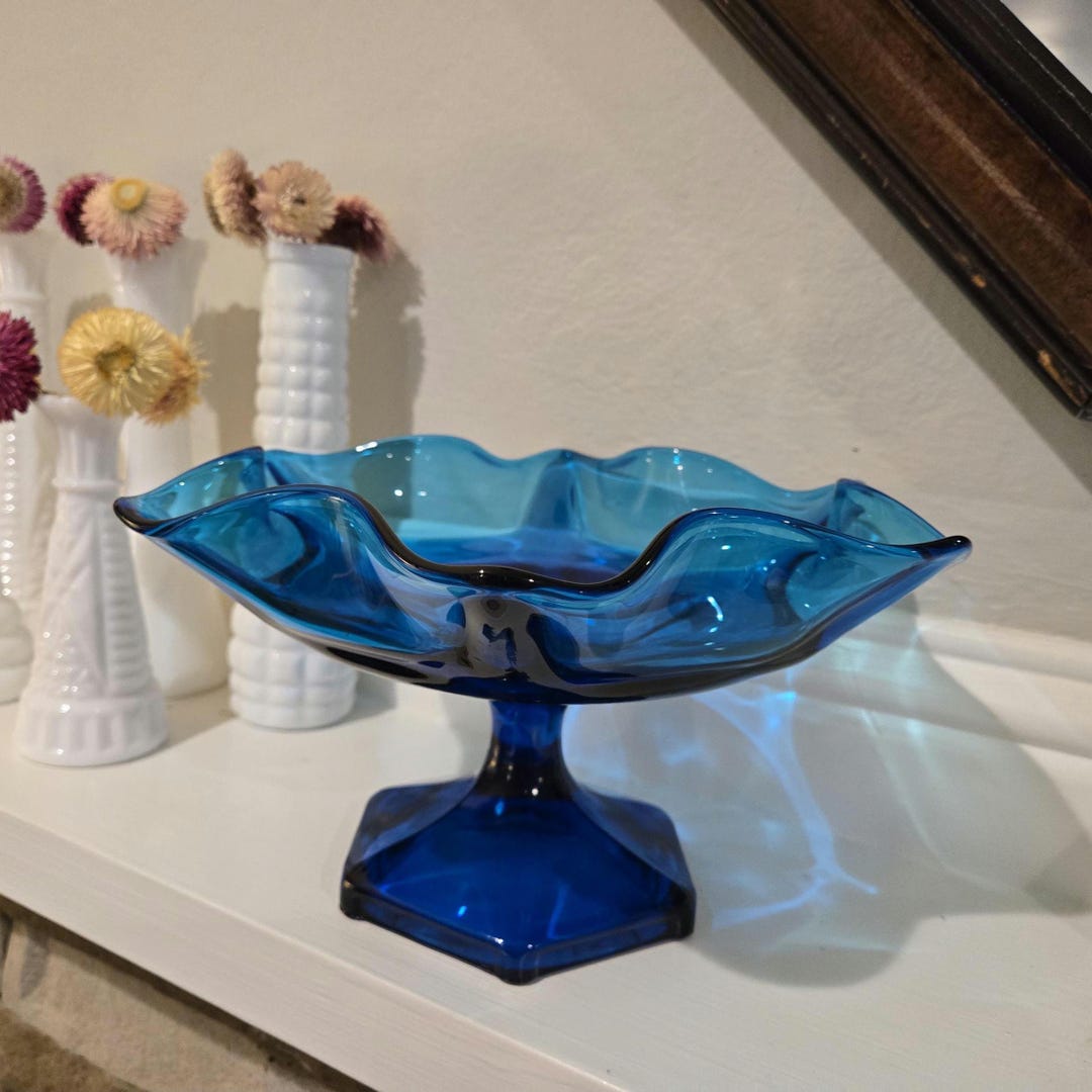 Rare Beautiful Vintage Viking Glass Bluenique Epic Petal Pattern ...