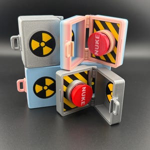 Nuke Briefcase Clicker Toy – Loud Mechanical Switch Fidget – Spy Toy ...