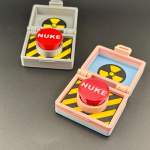 Nuke Briefcase Clicker Toy – Loud Mechanical Switch Fidget – Spy Toy ...