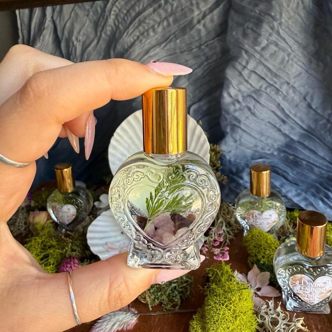 Divine Feminine Crystal Perfume Roller, 15 Ml - Etsy