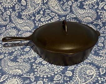 Chicago Hardware Foundry 5 Diamond-logo Cast Iron Skillet (excellent ...