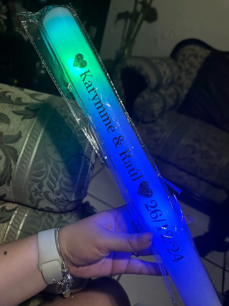 Customizable LED Foam Glow Sticks, Wands, Light up LED Foam Stick ...