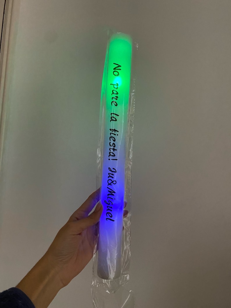 Customizable LED Foam Glow Sticks, Wands, Light up LED Foam Stick ...