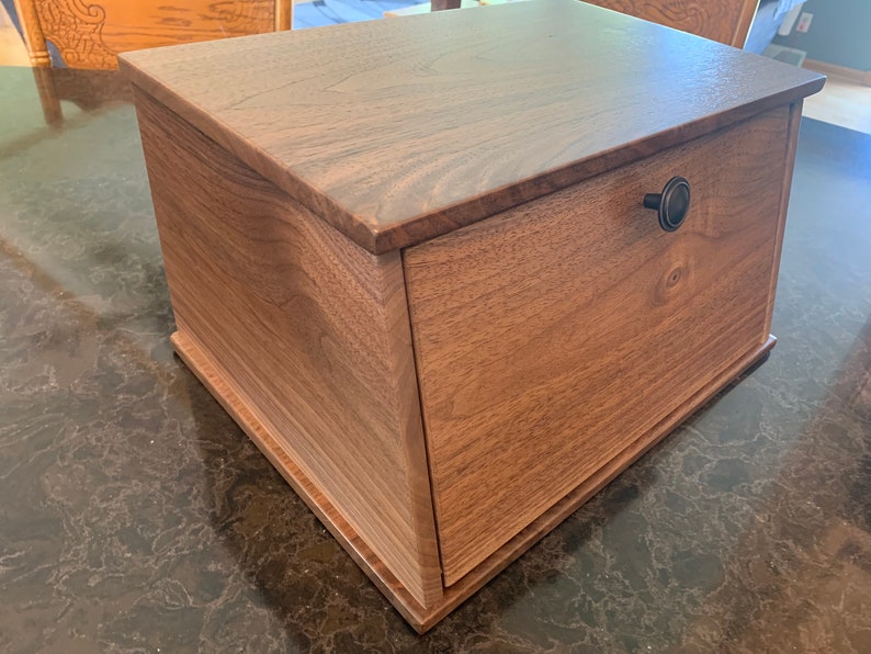 Black Walnut Bread Box - Etsy