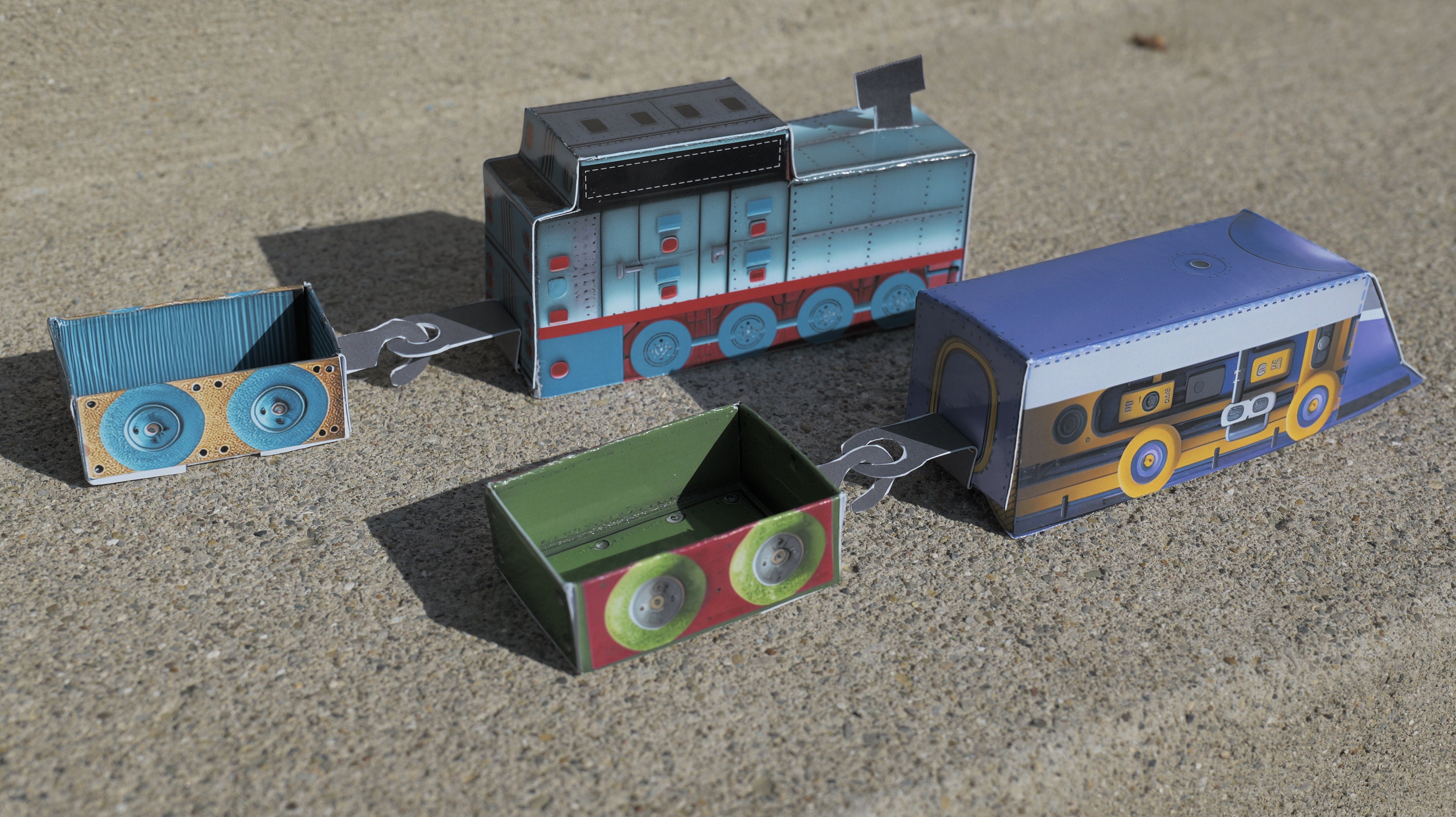 Thomas and Friends ALL Engines Go Papercraft 5 Pack With Wagons With ...