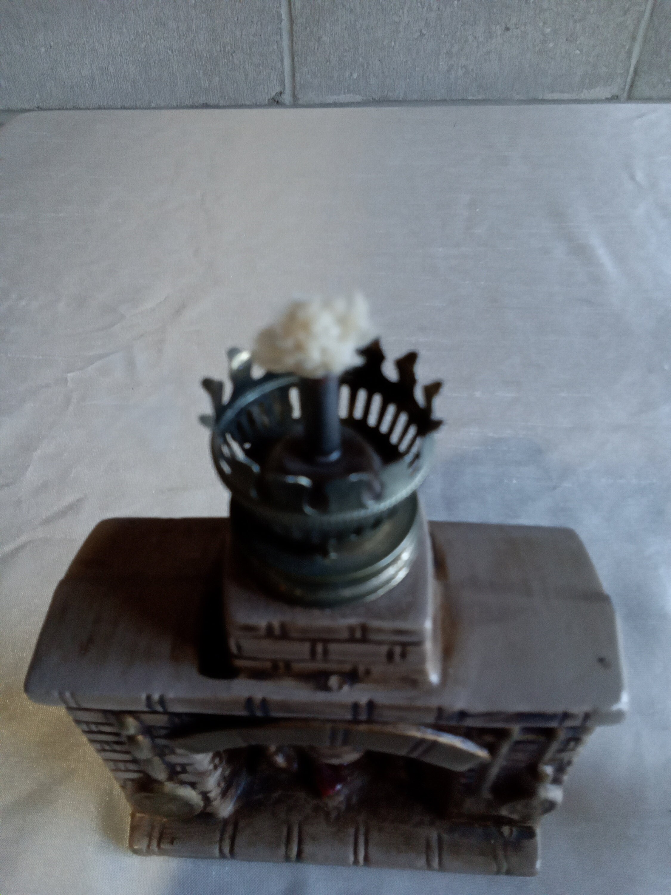 Vintage Enesco Fireplace Oil Lamp Lantern - Etsy