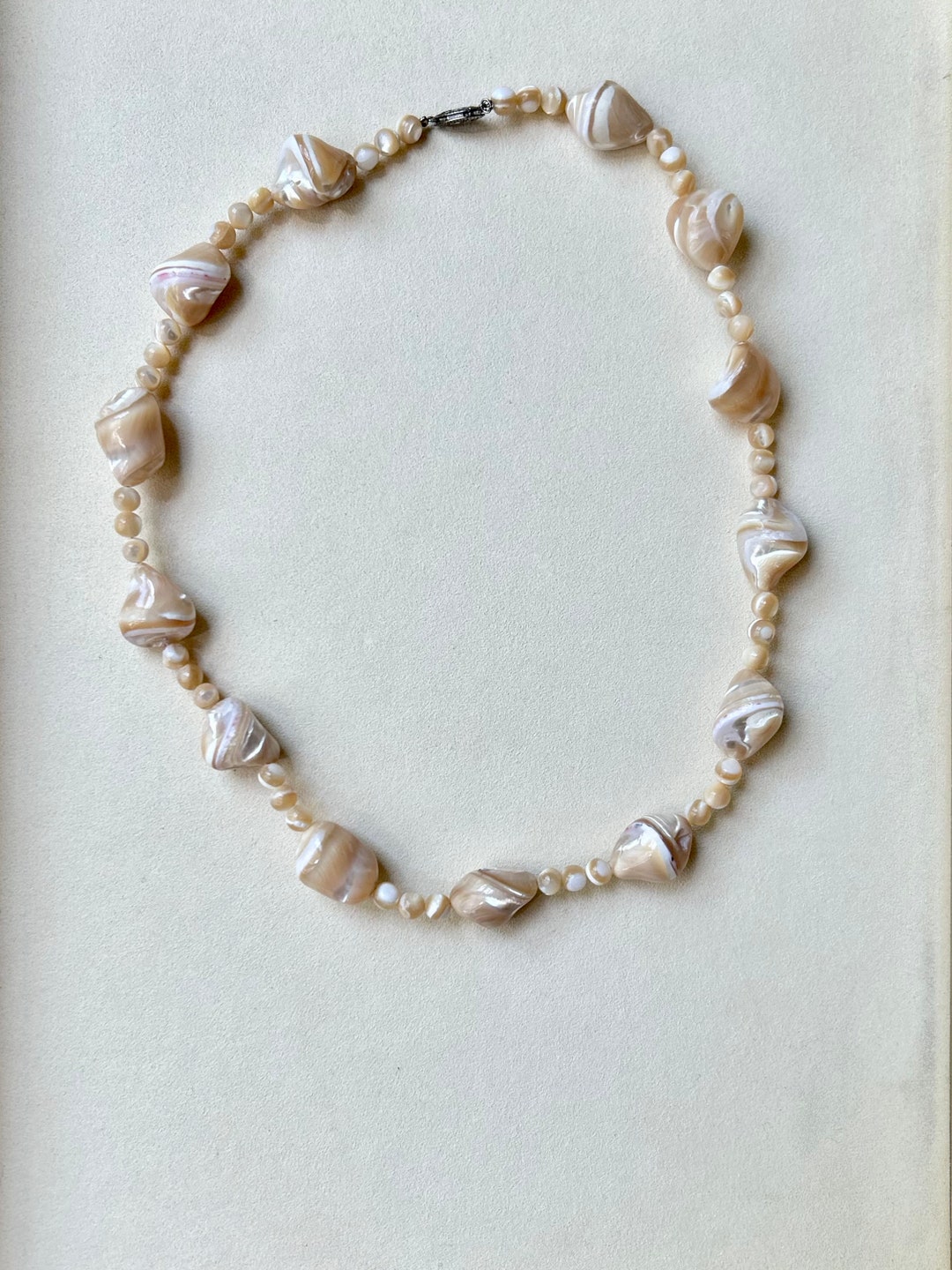 Vintage Beaded Mother of Pearl Shell Necklace - Etsy