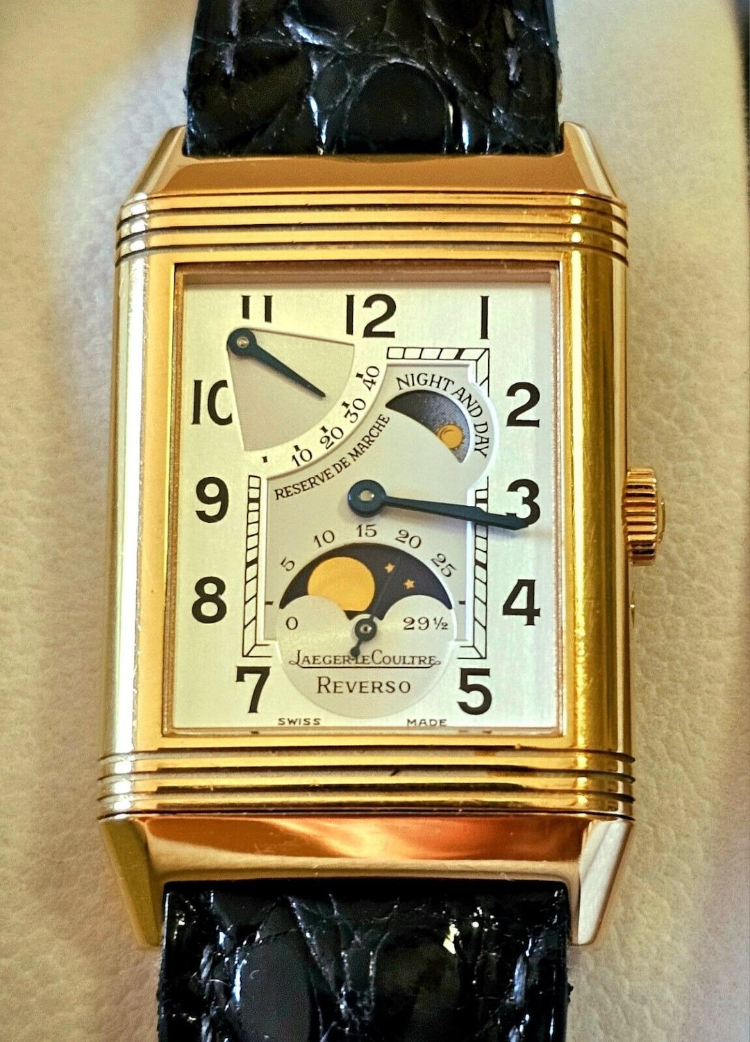 Jaeger Lecoultre Reverso Sun Moon Night and Day 18k Gold, Model 270.2. ...