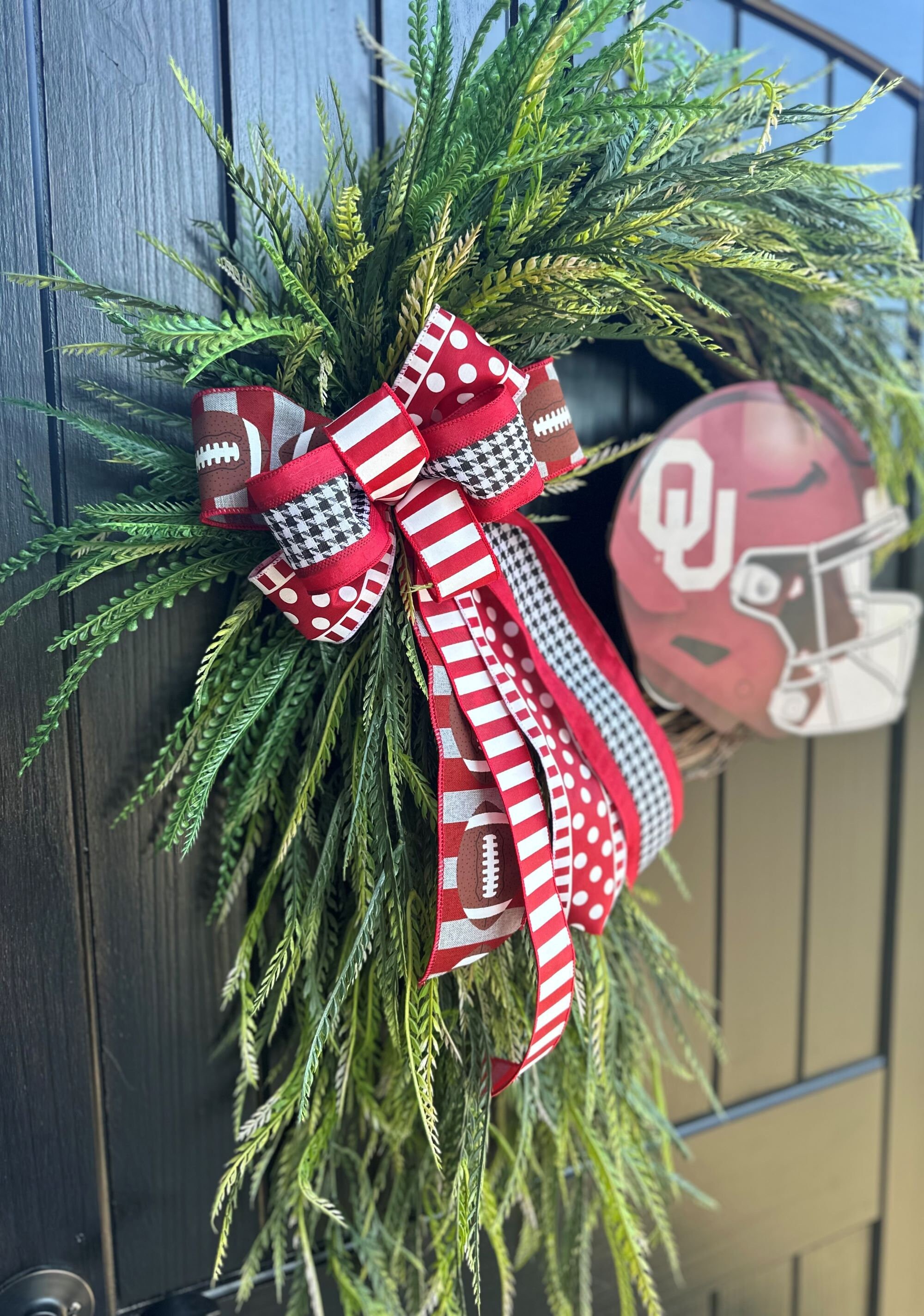 University of Oklahoma Sooners Fan Wreath, Sports Themed Door Decor ...