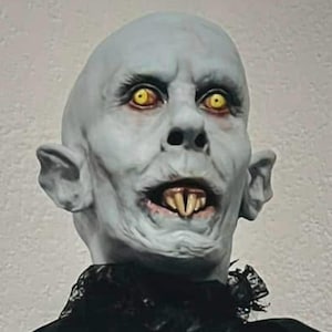 Salem’s Lot Mr. Barlow 1:1 Tribute Bust - Etsy