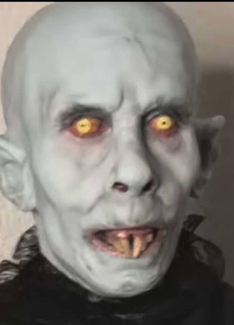 Salem’s Lot Mr. Barlow 1:1 Tribute Bust - Etsy