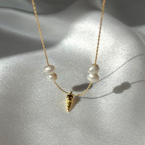 Mermaid Tale Princess Necklace, Mermaid Tale Pearl Necklace, Shell ...
