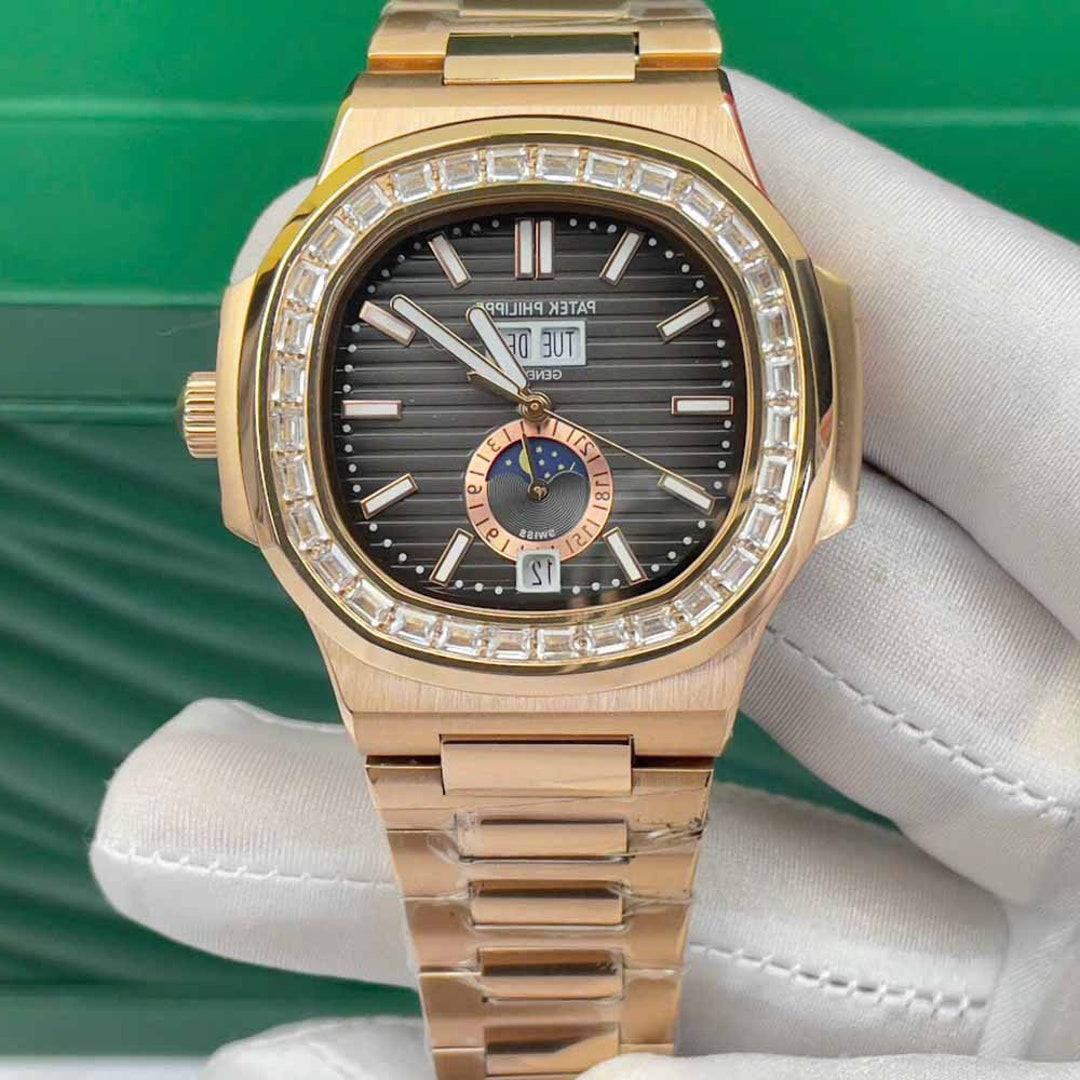 Patek Philippe Nautilus 5711 Gold Dial 41mm , Stainless Steel Patek ...