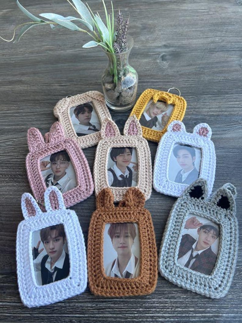 Double-sided Photocard Holder Crochet Pattern, Bonus SKZOO Photocard ...