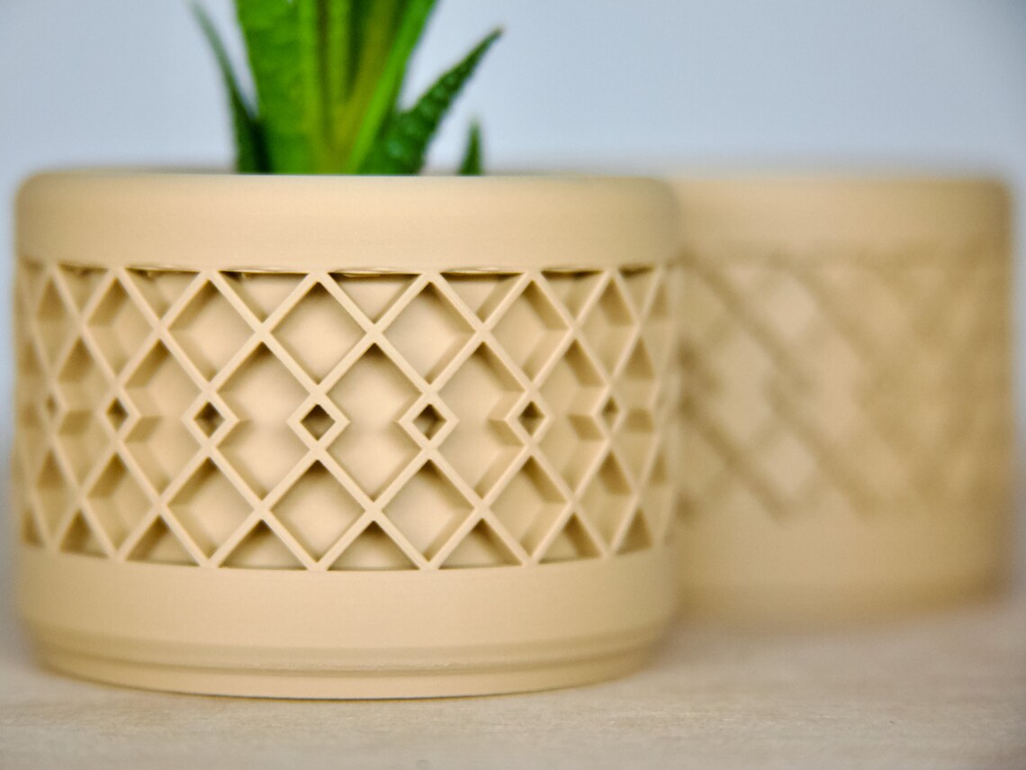 Aztec Diamond Plant Pot - Mid-century Lightweight Succulent Planter ...