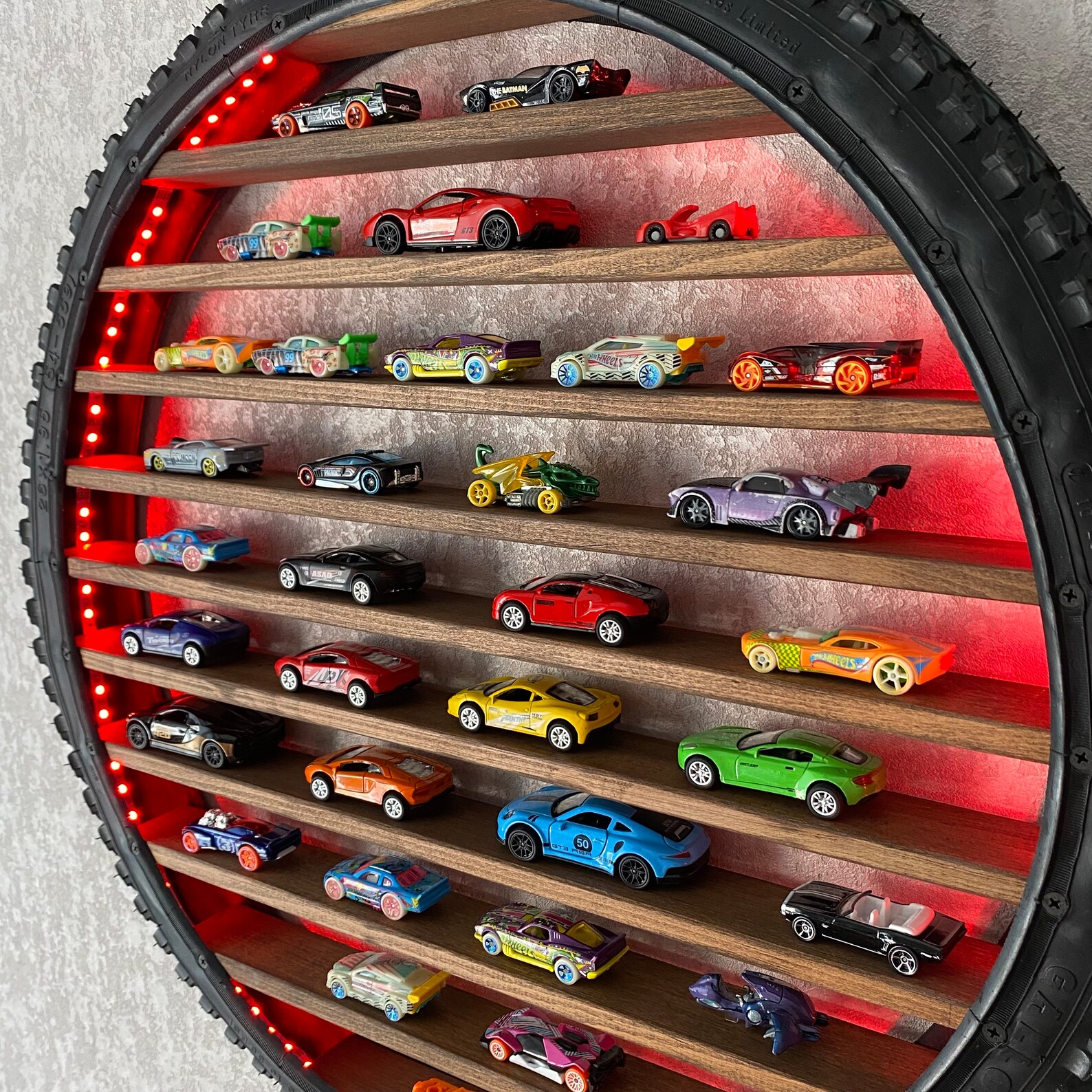 Car Display Shelf, 1:64 Scale Shelf, Car Display, Tire Shelf, Car ...
