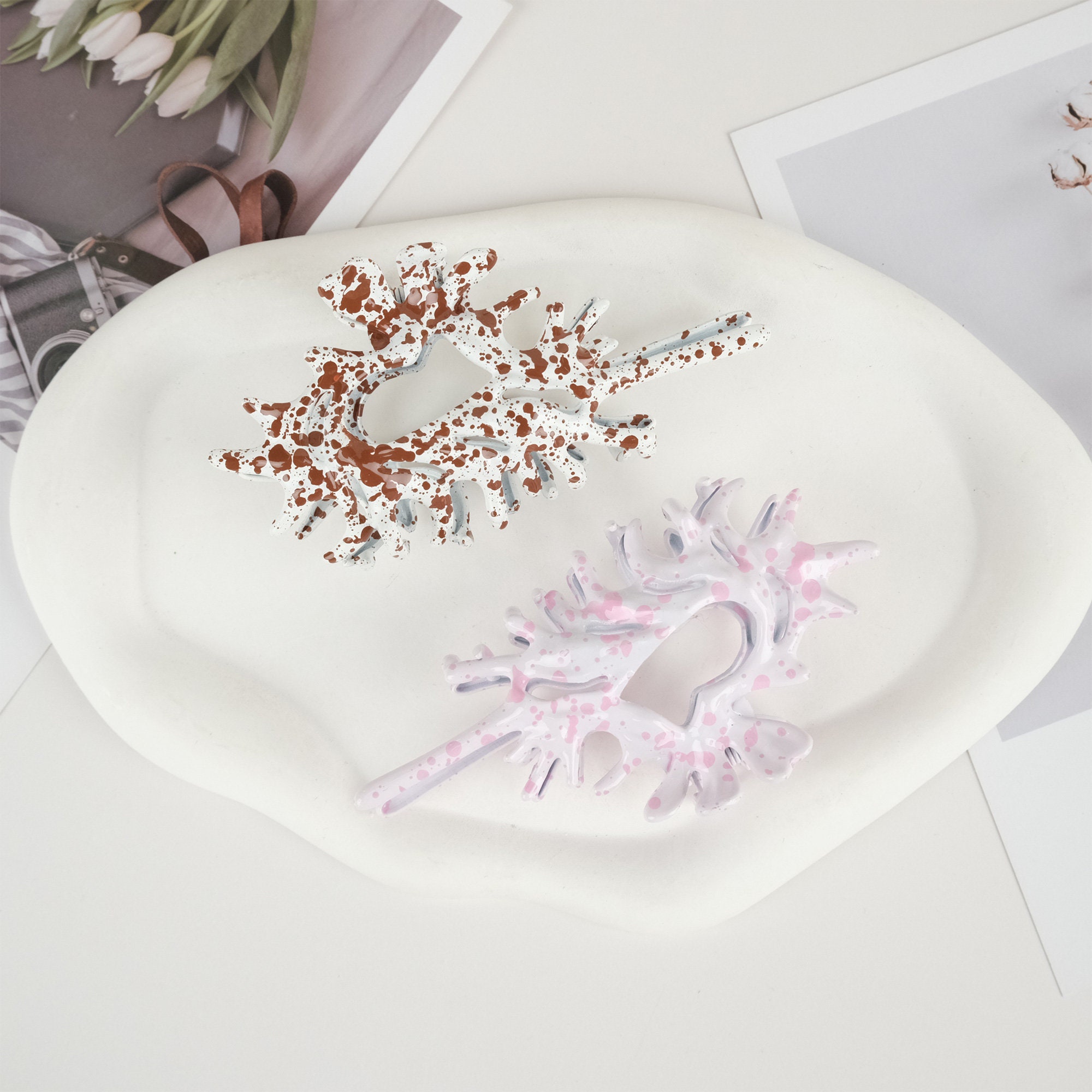 Novel Conch Hair Claws,color Spotted Conch Hair Clamps, Elegant Metal ...