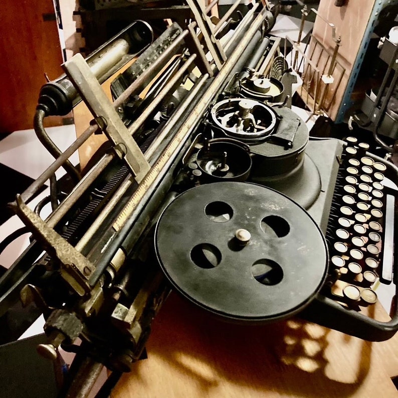 Vintage Vari - Typer Electric Typewriter . - Etsy