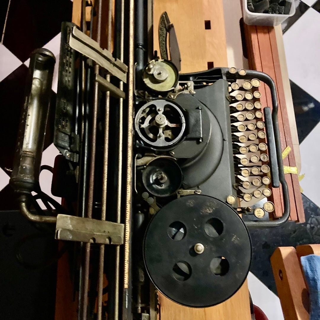 Vintage Vari - Typer Electric Typewriter . - Etsy