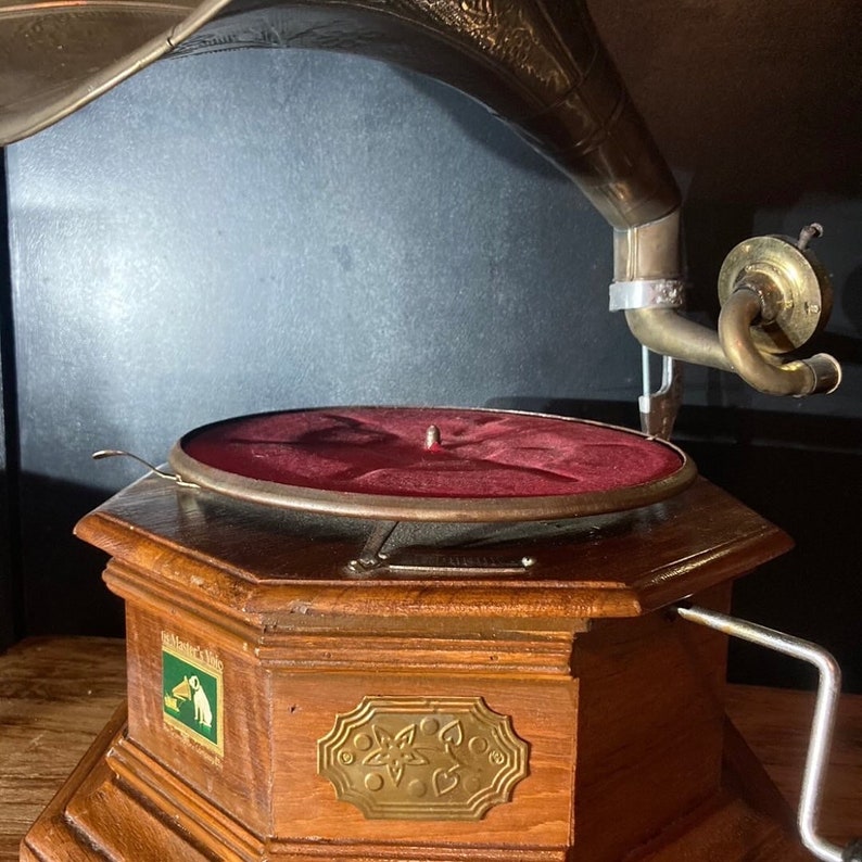 Classic Phonograph RECORD PLAYER - Etsy