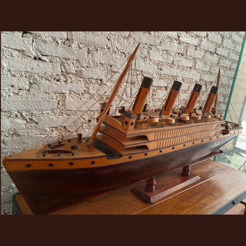Titanic Model Ship - Etsy