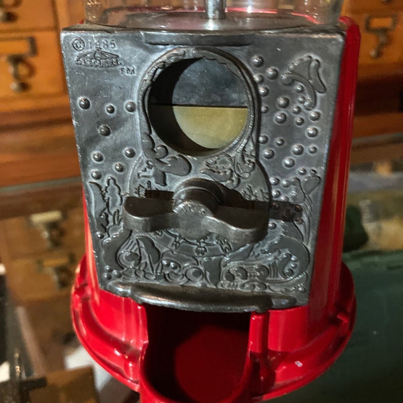 9 Classic Red Gumball Machine Dispenser Cast Iron Collector Vending Gum ...