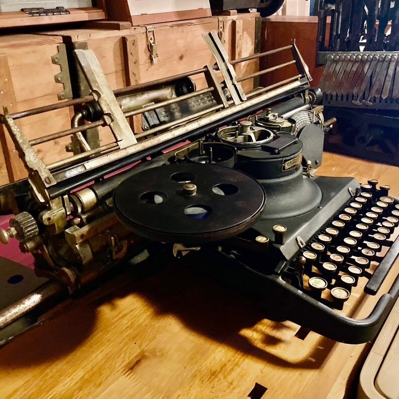 Vintage Vari - Typer Electric Typewriter . - Etsy