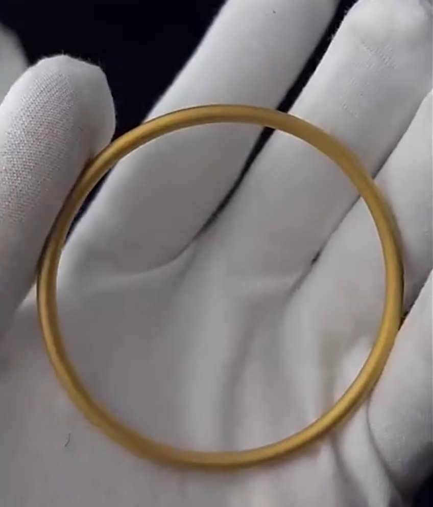 24k Solid Gold 4mm Smooth Bangle Bracelet. Handmade Pure Gold Bangles ...